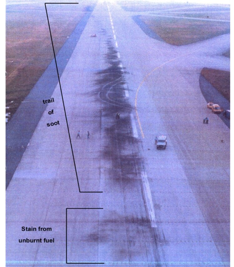 Air France Flight 4590 Concorde Crash, Killing All Passengers Onboard ...