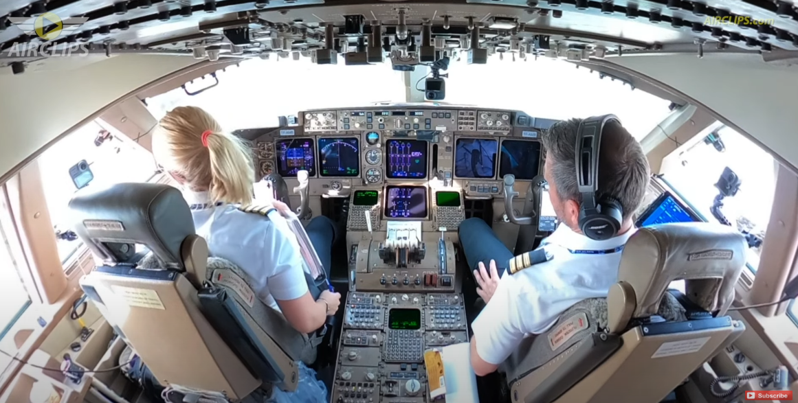 Pregnant Pilot Captain Kristin Flying Boeing 747 Jumbojet | Exclusive ...
