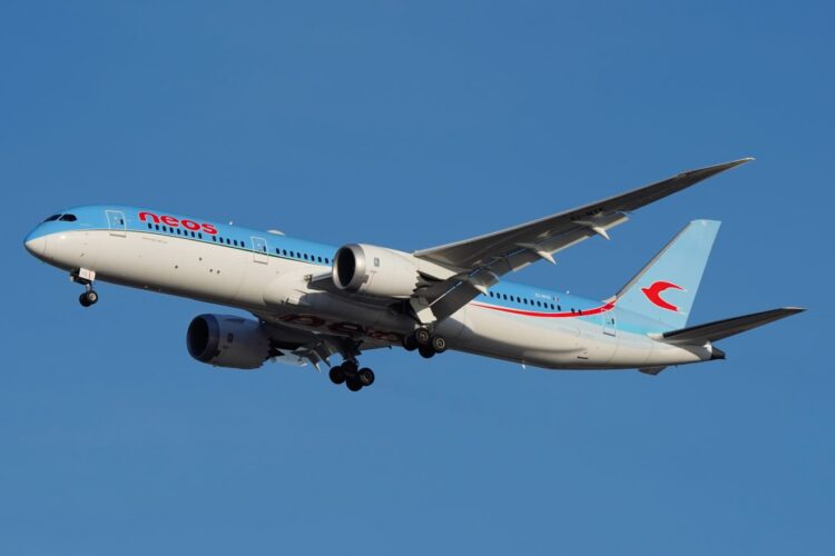 Direct flight services from Amritsar to Toronto are offered by Neos ...