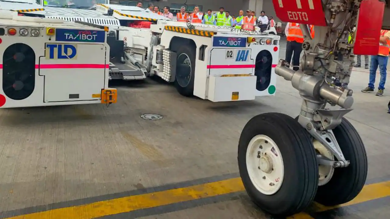 At Delhi and Bengaluru Airport, Air India will operate Taxibot for A320s