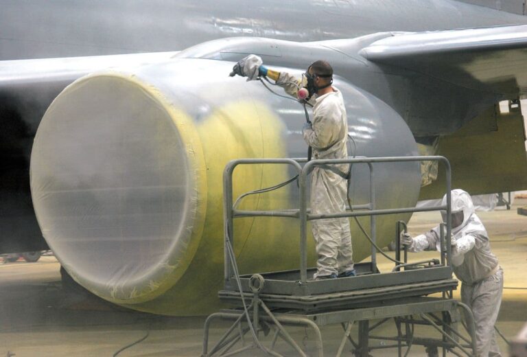World's Lightest Paint Ever Created. A Boeing 747 Can Be Completely ...