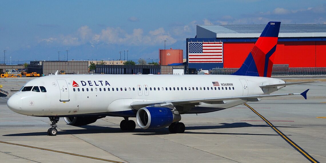 Qantas Airbus A380 from London to Singapore Made Emergency Landing ...