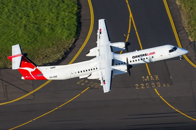 Qantas Flight Makes Emergency Landing Back at this Small City ...