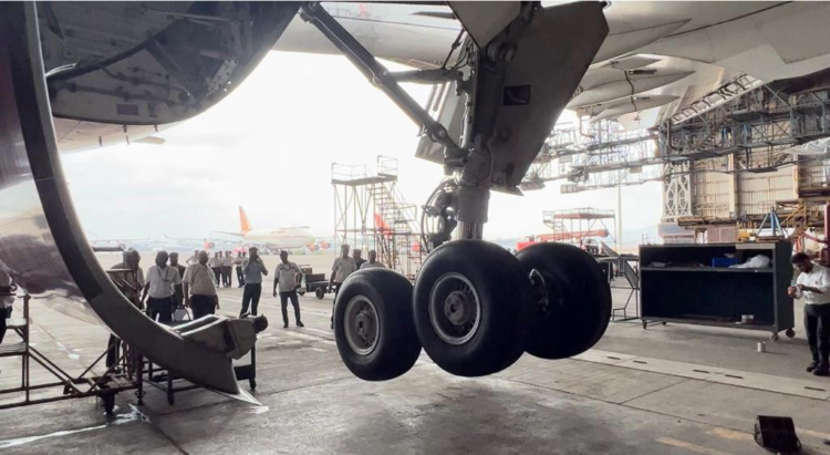AIESL Completes First Boeing 787 Landing Gear Replacement | Exclusive ...