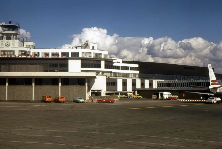 Seattle Airport Spent $300,000 to Kill ‘Sea-Tac’ and It Didn’t Work ...