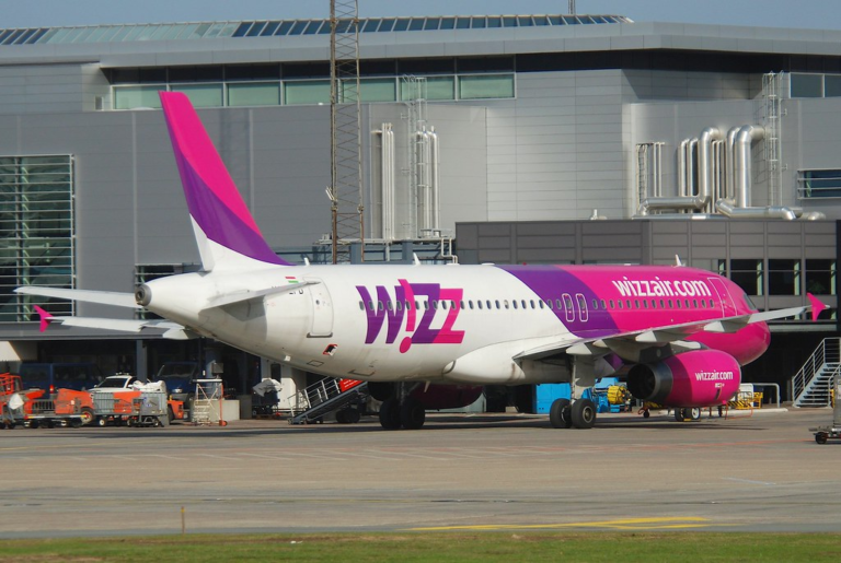 Airbus to Deliver World's First A321XLR with P&W Engine to Wizz Air ...