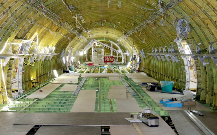 Cargojet First Boeing 777-200LR Freighter Conversion by US Mammoth ...