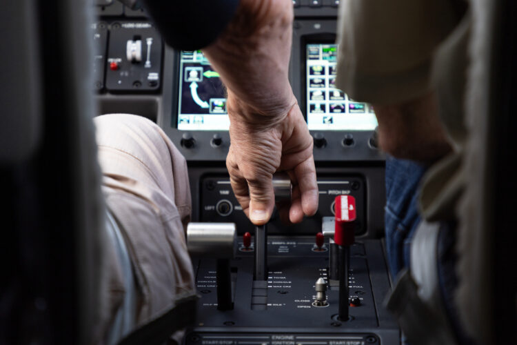 Embraer Announces New Autothrottle Feature for Phenom 300E Aircraft ...