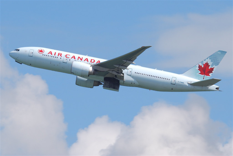Air Canada Passenger Suffered Food Poisoning on London-Vancouver Flight ...