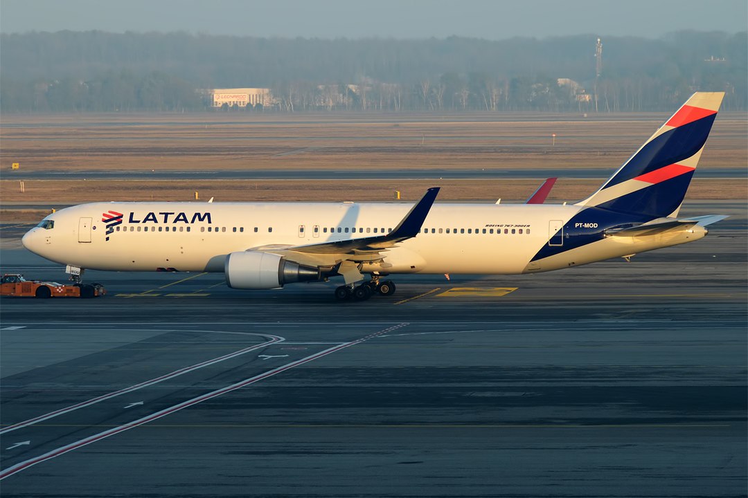 LATAM Airlines' New Inaugural Flight from Lima Landed in Atlanta ...