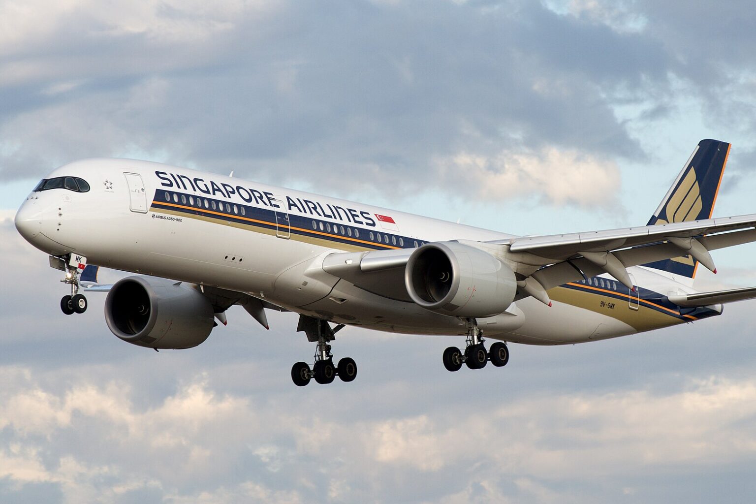 Qatar Airways Named World’s Best Airline at 2025 Skytrax Awards ...