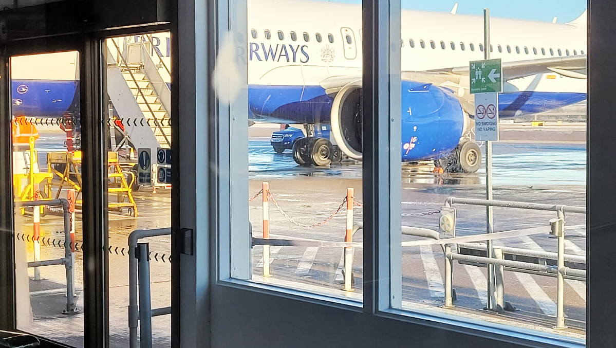 British Airways A320 Hit by Ground Vehicle at Scotland's Aberdeen ...