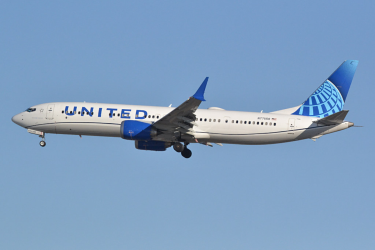 United Becomes Largest Airline In the World, Has 1000 Aircraft in Fleet ...