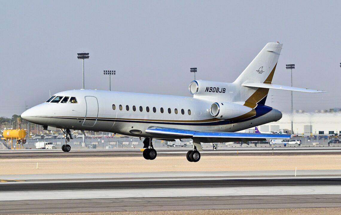 Taylor Swift $40 Million Dassault Falcon Private Jet Now Sold ...