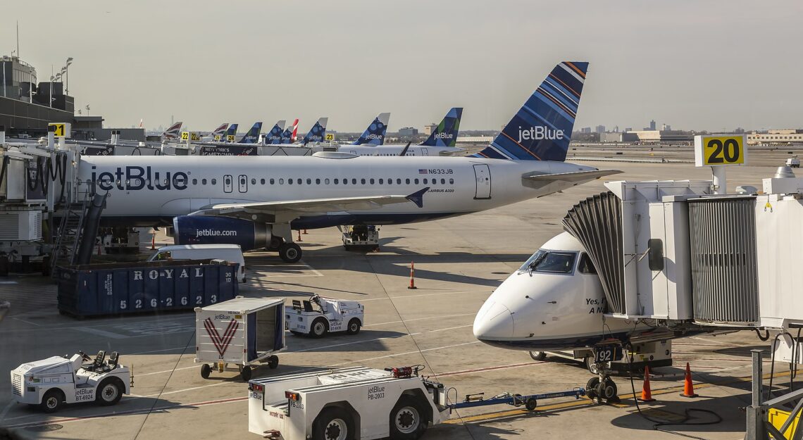 JetBlue Airways Pilots Salary in 2024 - Aviation A2Z