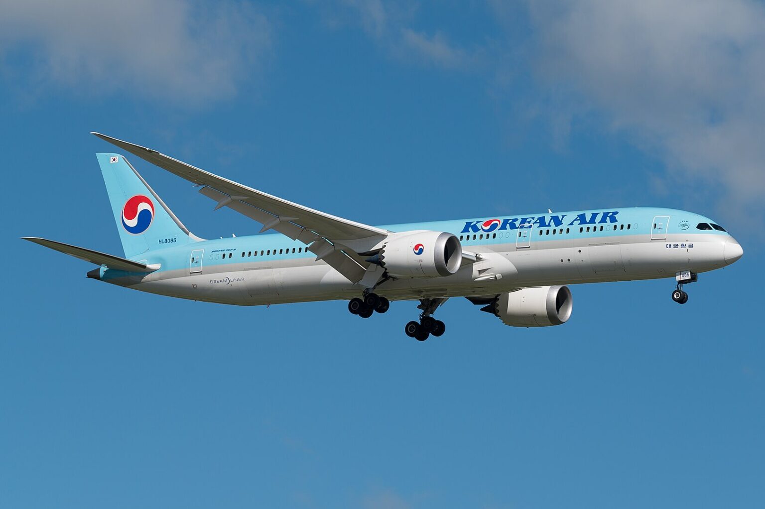 Korean Air Unveils New Prestige 2.0 Seats on 787-10 that will debut on ...
