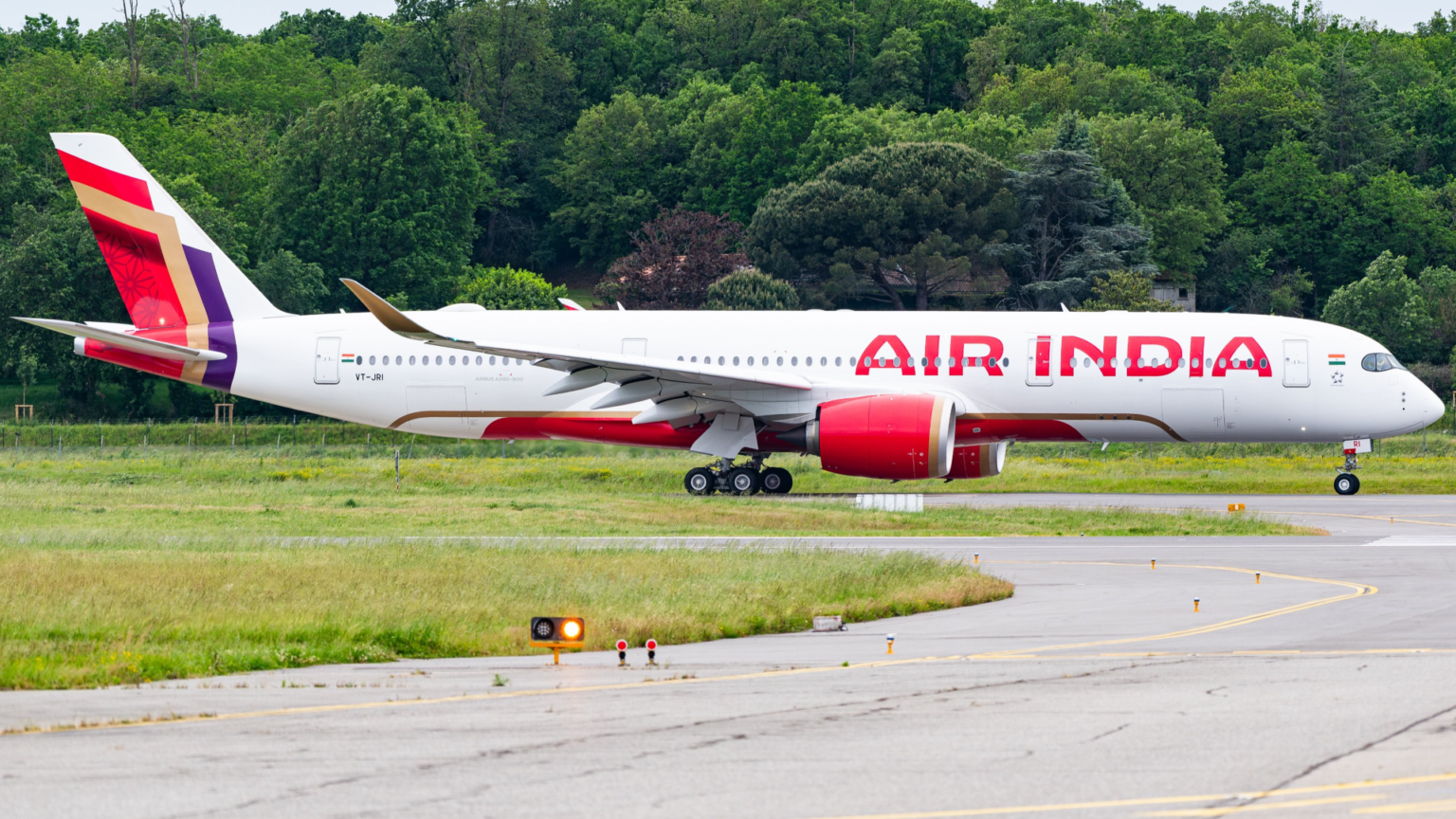 List of Flights Affected by Israel-Iran Conflict Today - Aviation A2Z