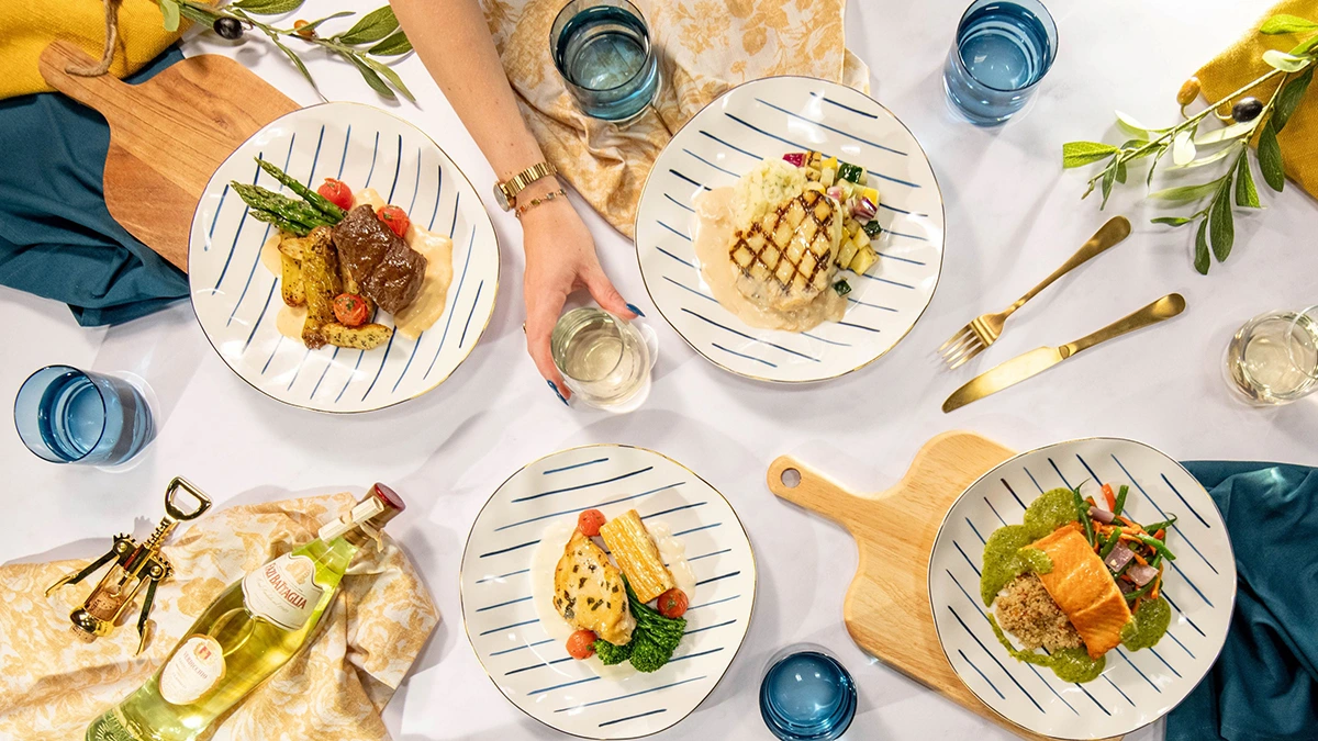 American Airlines Winter Lounge Menus and New Live Dining Stations ...
