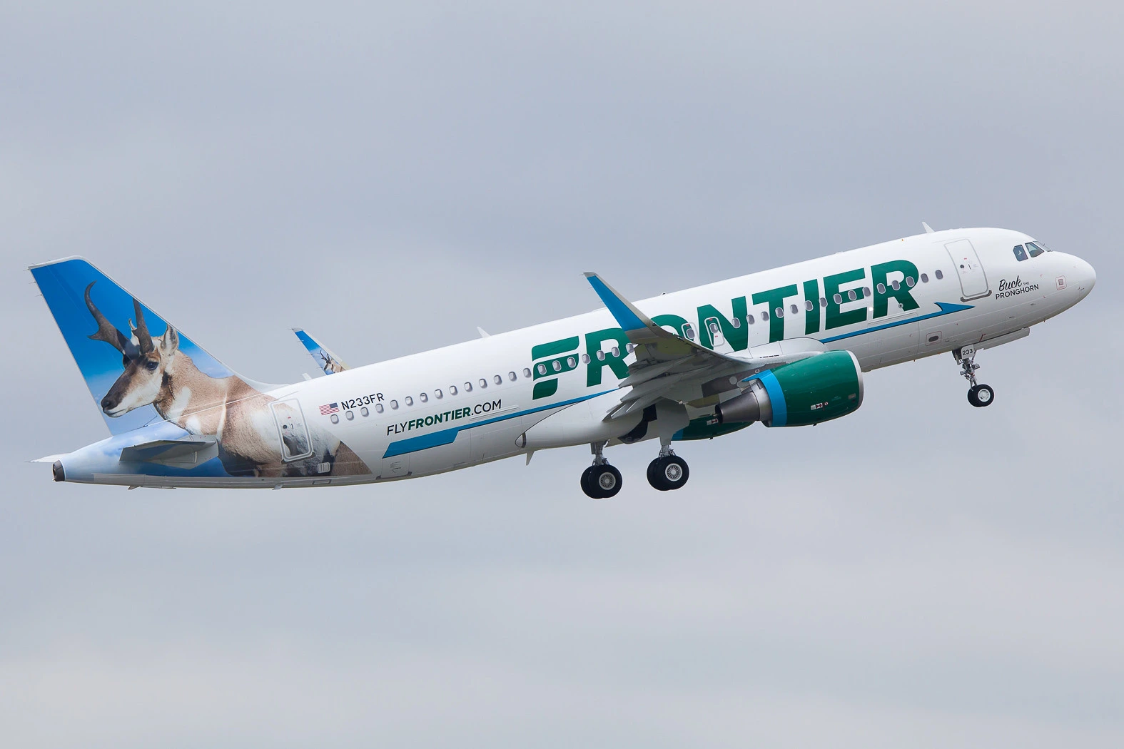 Frontier Airlines Gets Relief From $162,000 DOT Fine Over Flight Delays ...