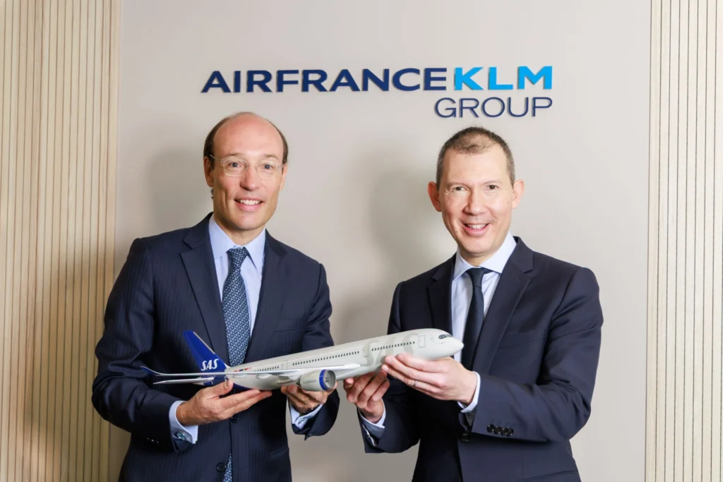 Air France-KLM Group CEO Benjamin Smith Salary and Compensation ...