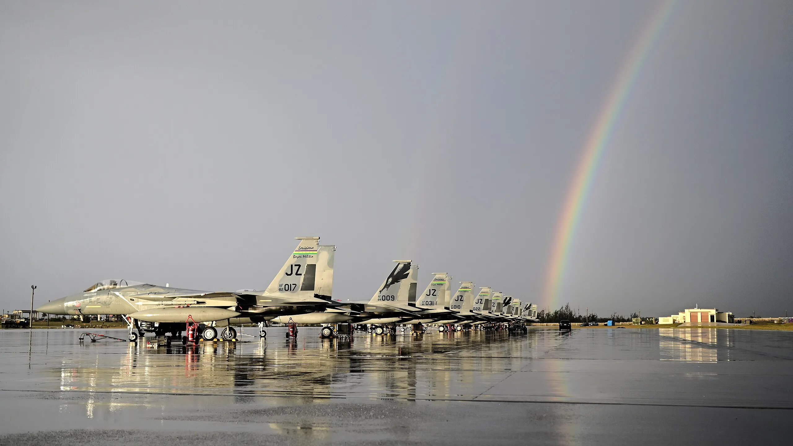 Top 5 Biggest Int'l Bases of Largest Air Force in the World by Area ...