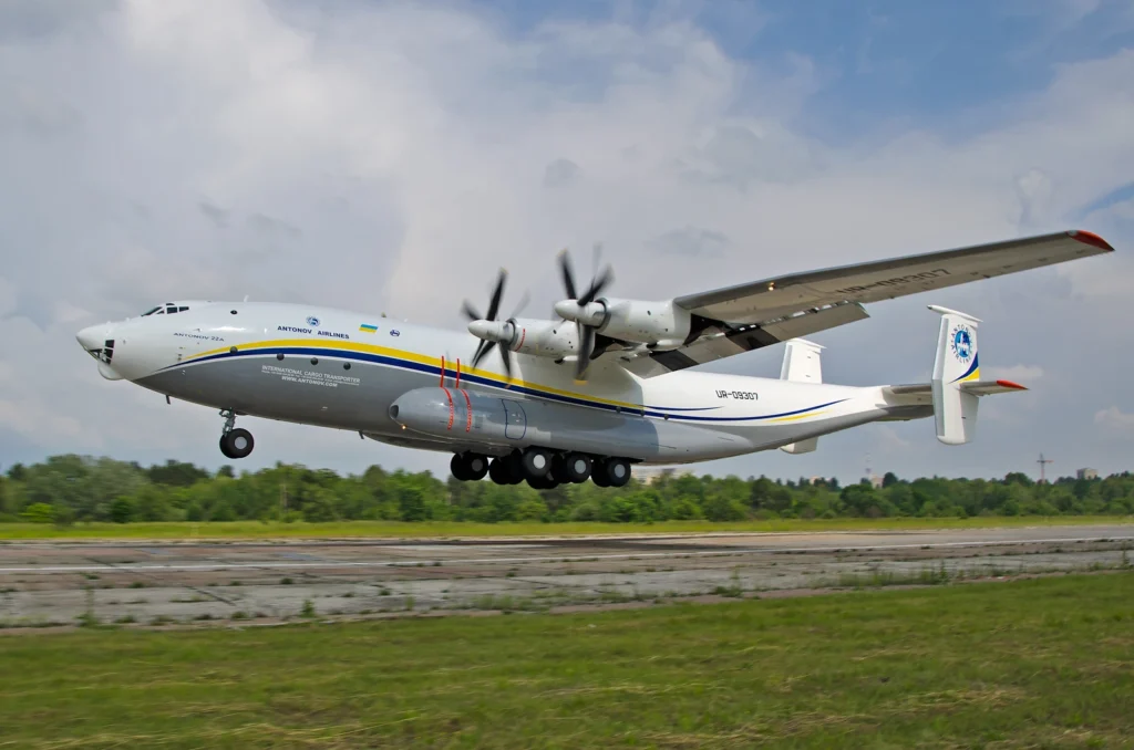 Largest Turboprop Aircraft in the World Crashes in Russia, Leaving 7 ...