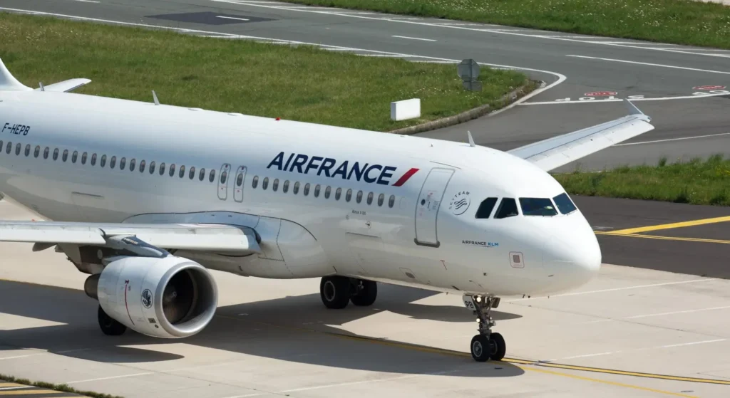 Air France Introduces Apple TV Inflight Streaming With a Major Catch ...