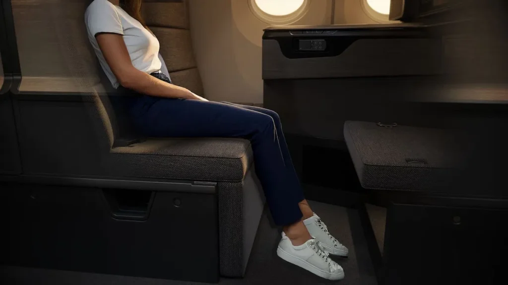 ANA Introduces World's Largest Business Class Seats on Boeing 787s ...